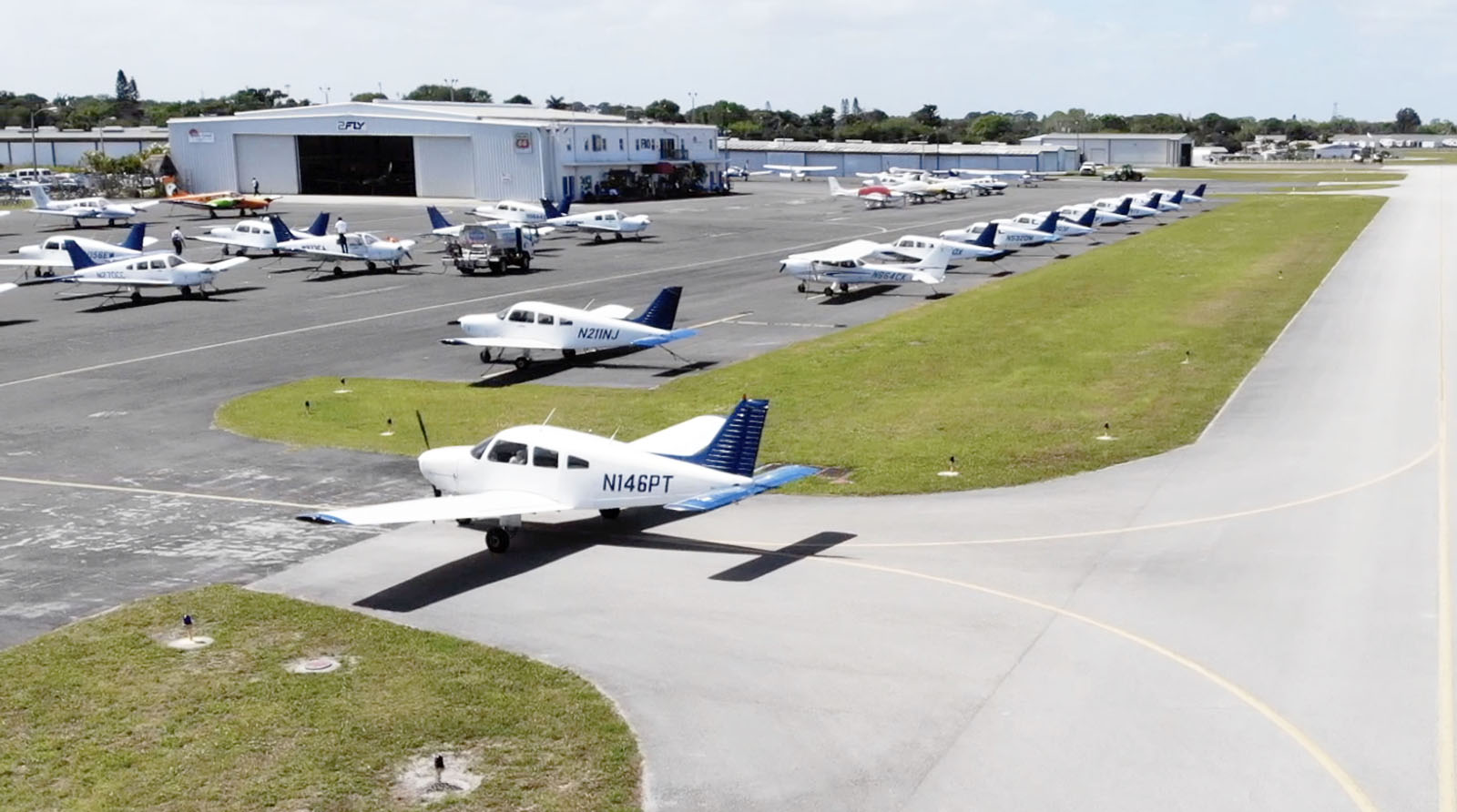 About 2FLY - 2Fly Pro-Pilot Airline Programme